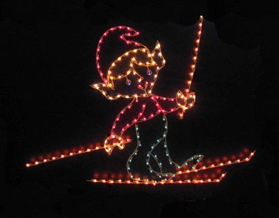 Elf Skiing | Holiday Lights | Commercial Holiday Lighting